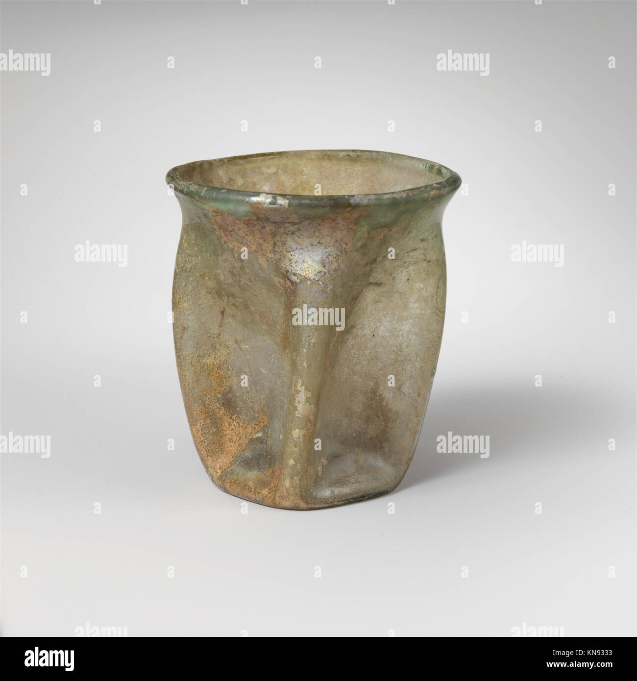 Roman glass vessel antique hi-res stock photography and images - Alamy