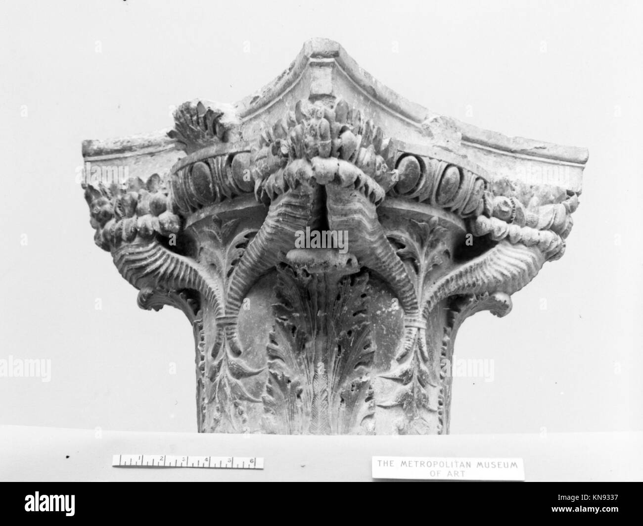 An architectural capital demonstrating column design, structural ...