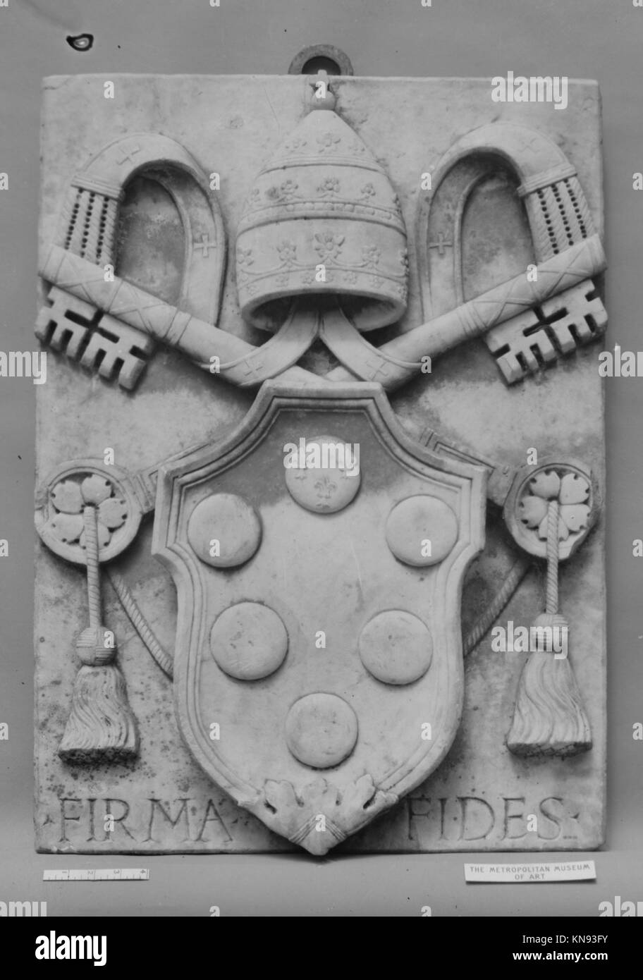 The heraldic arms of Pope Pius IV, Giovanni Angelo Medici (1559–1565 ...
