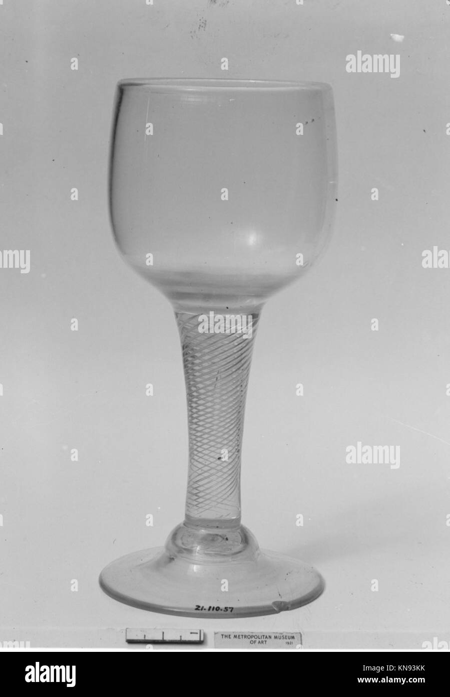 Goblet MET 48404 194723 Stock Photo - Alamy