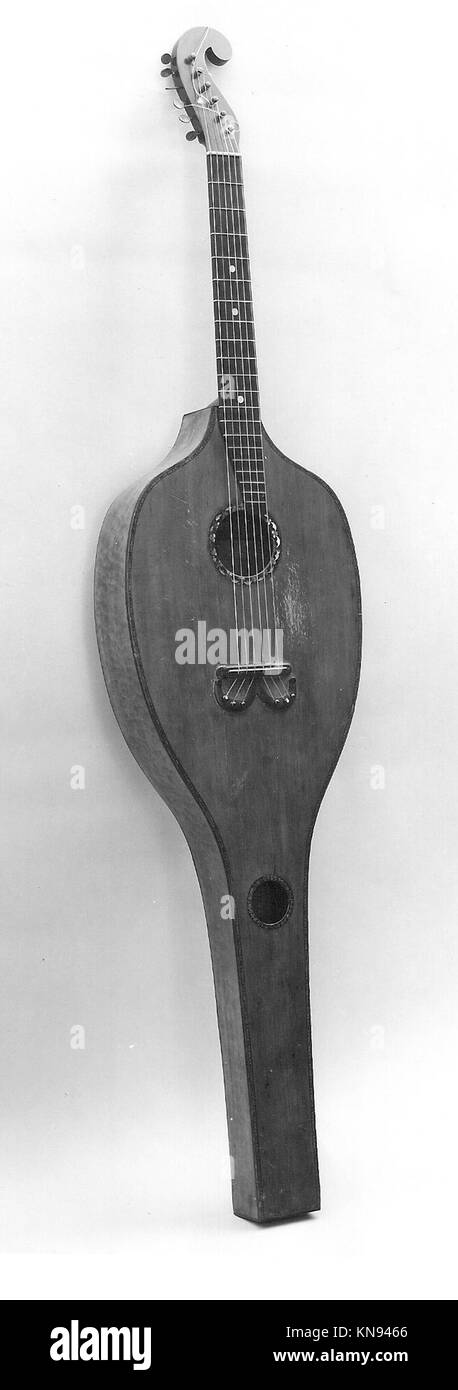 Strummed hi-res stock photography and images - Alamy