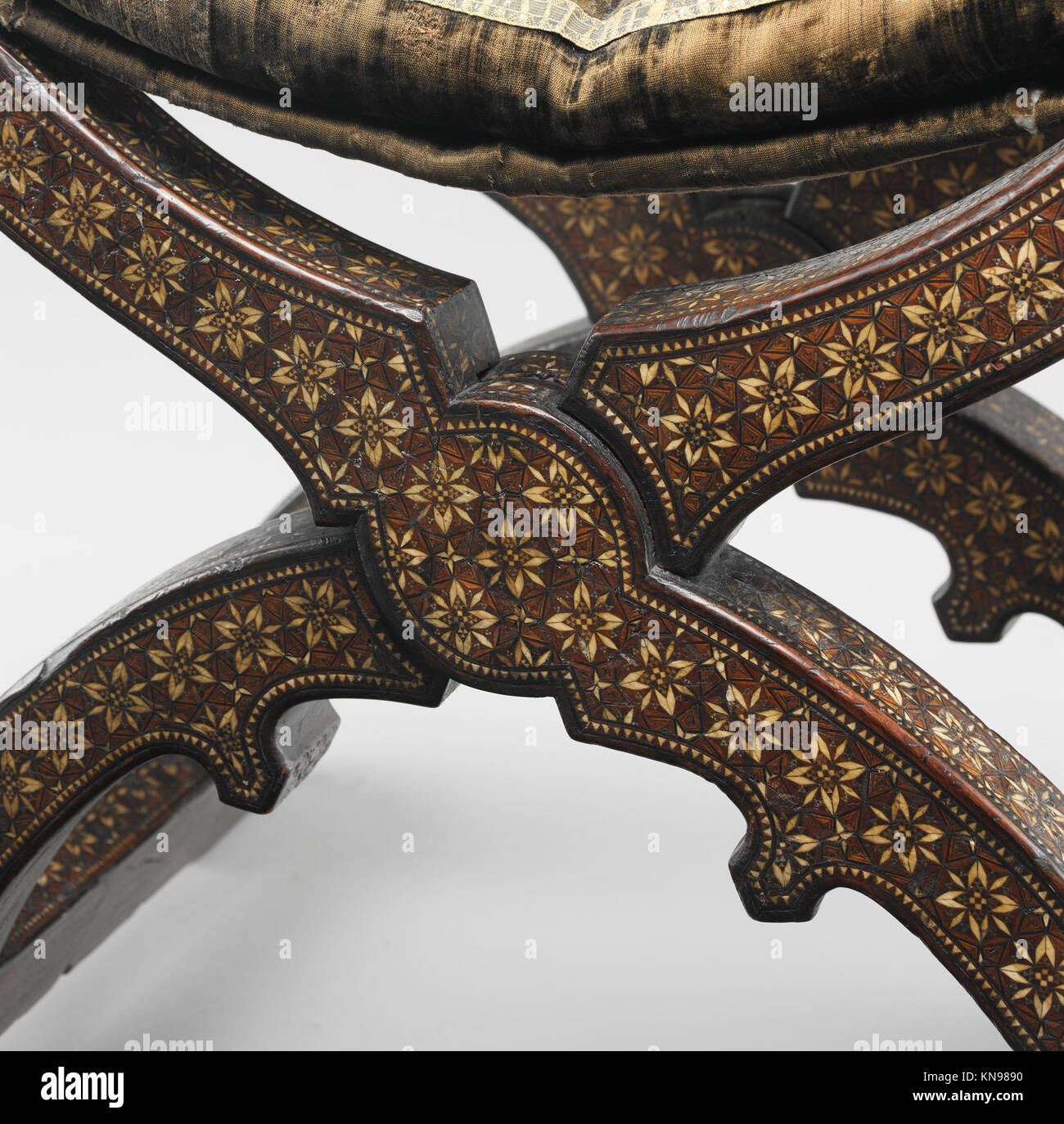 Hip-joint armchair -sillón de cadera or jamuga- MET DP106733 199649 ...