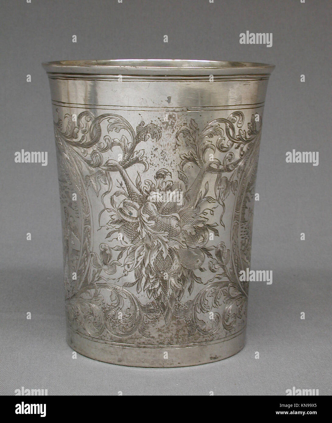 This beaker demonstrates functional design and aesthetic detail ...