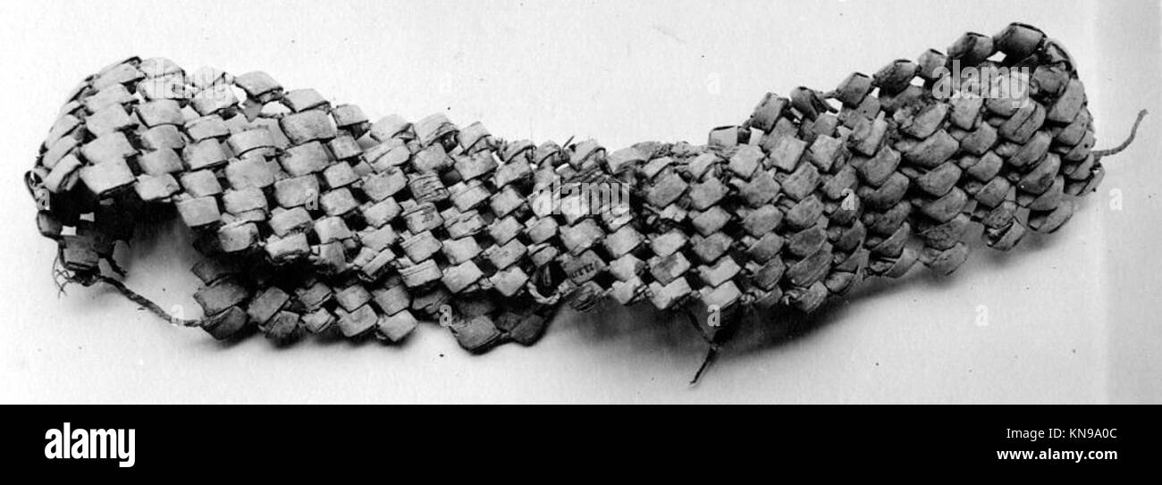 Metal girdle hi-res stock photography and images - Alamy