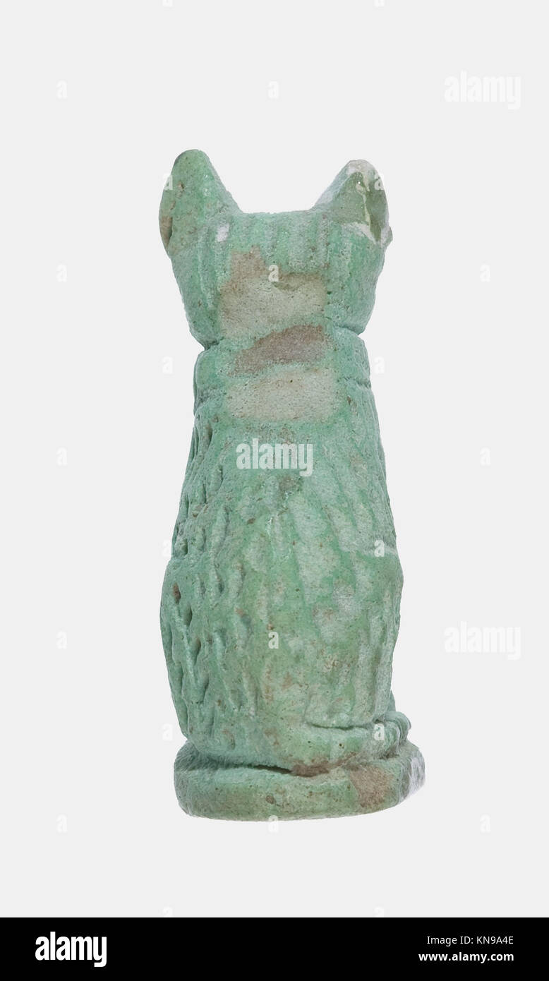Bastet egyptian cat goddess hi-res stock photography and images - Alamy