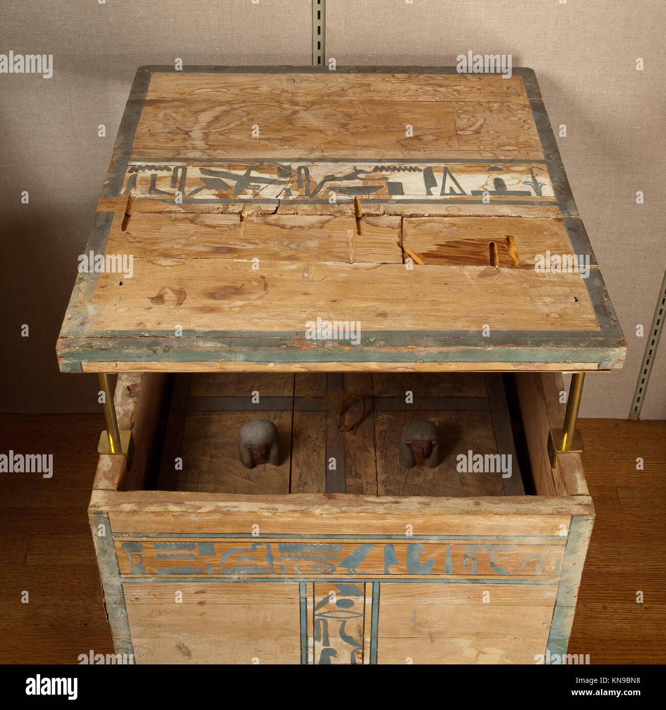 This canopic chest of Senbi is an ancient Egyptian funerary artifact ...