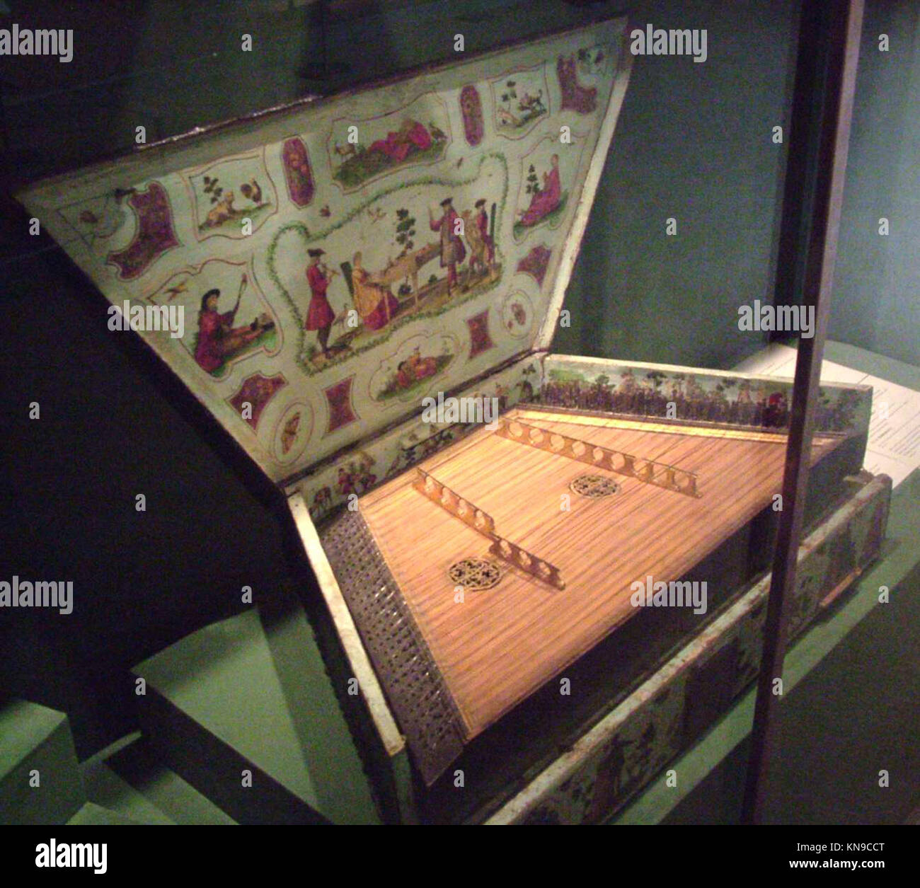 Traditionartifact hi-res stock photography and images - Alamy