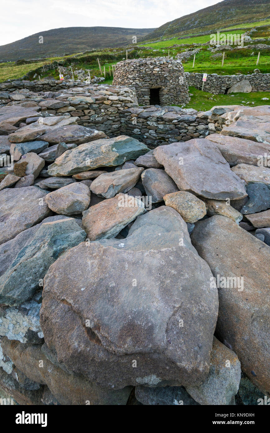 Caher Conor, Fahan Beehive Huts, Mount Eagle, Slea Head Drive, Dingle ...