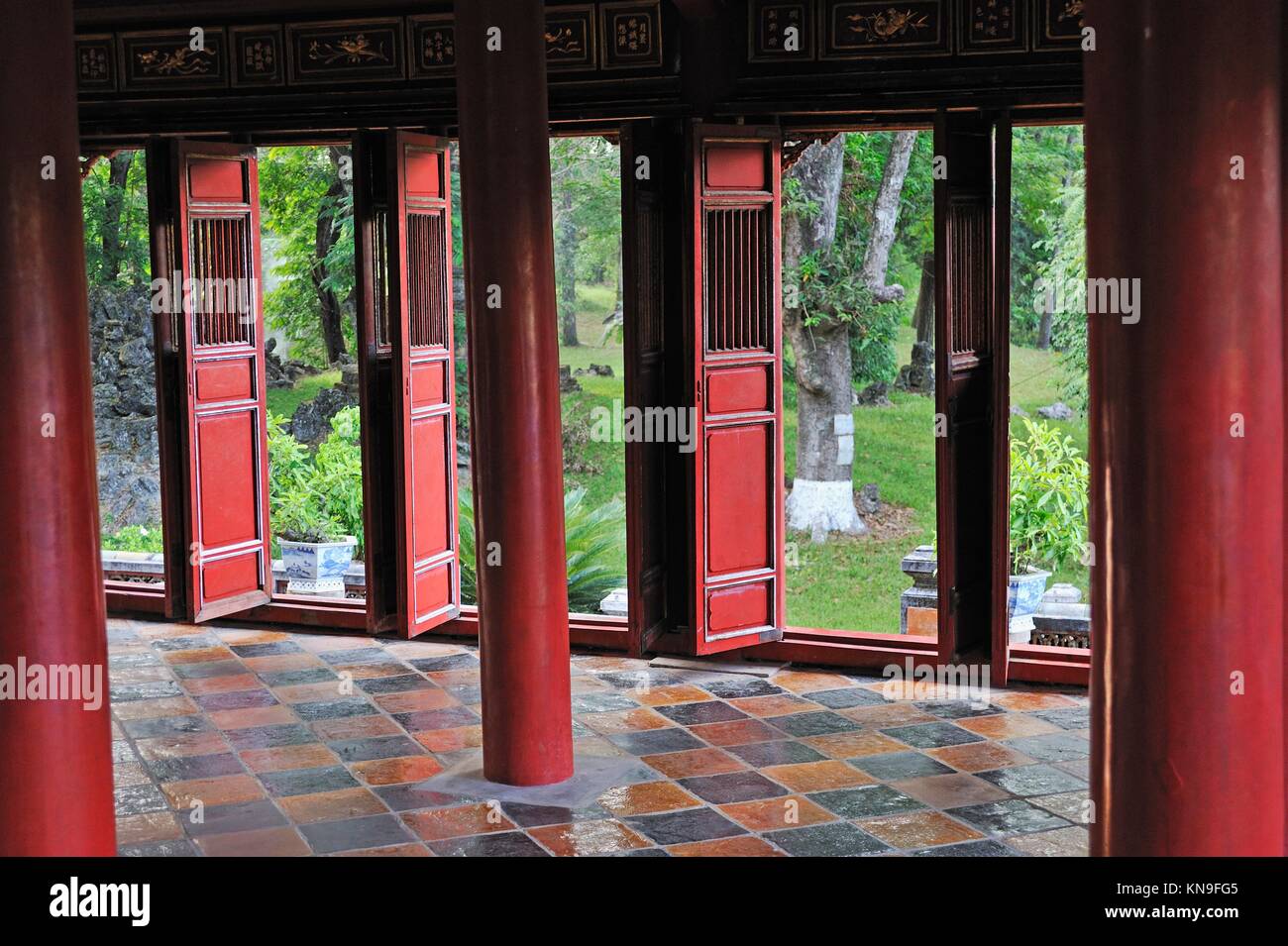 Ming house hi-res stock photography and images - Alamy