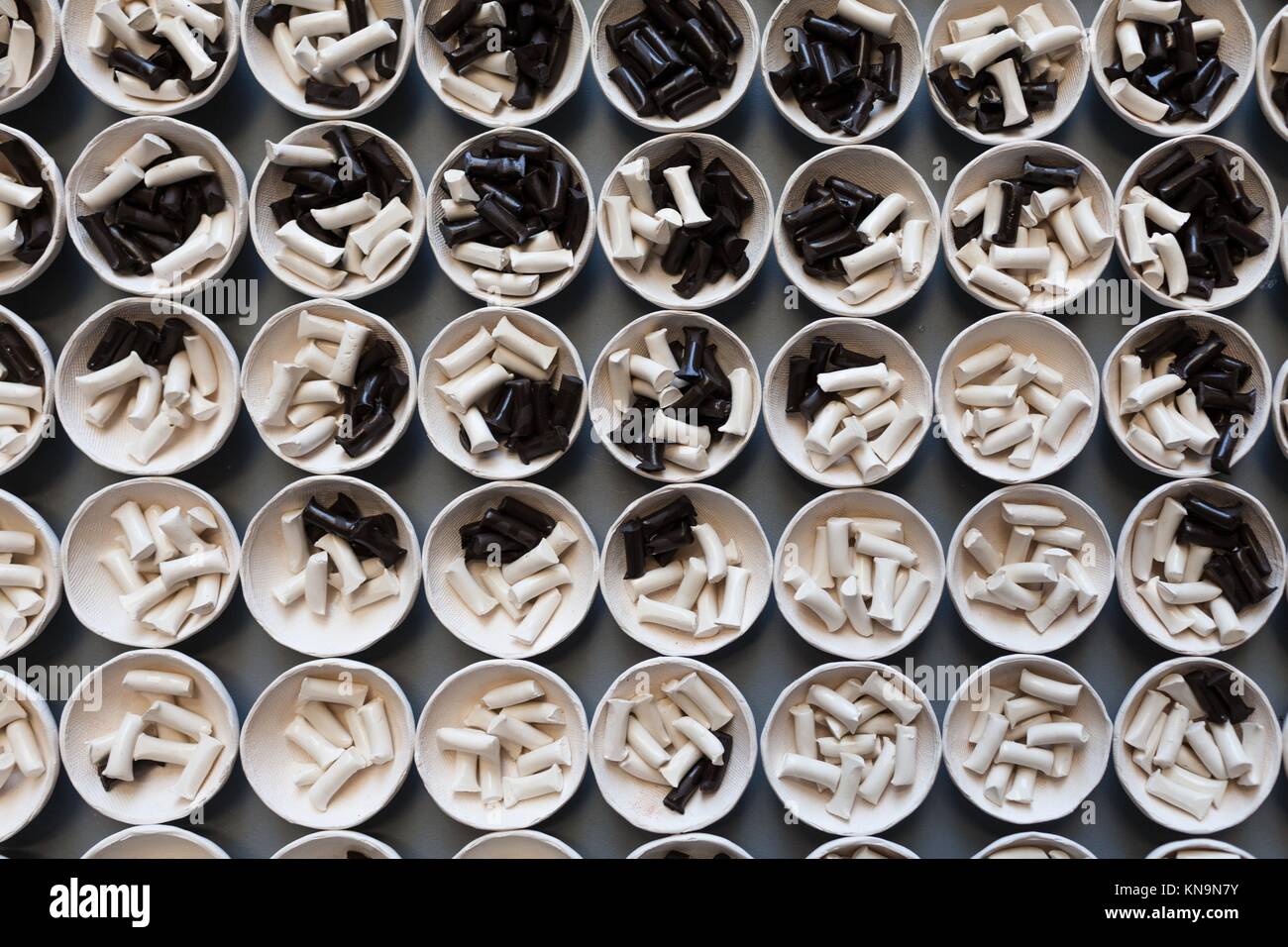 Repeating backgrounds hi-res stock photography and images - Alamy