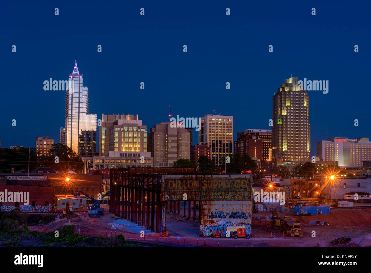 Raleigh city skyline hi-res stock photography and images - Alamy