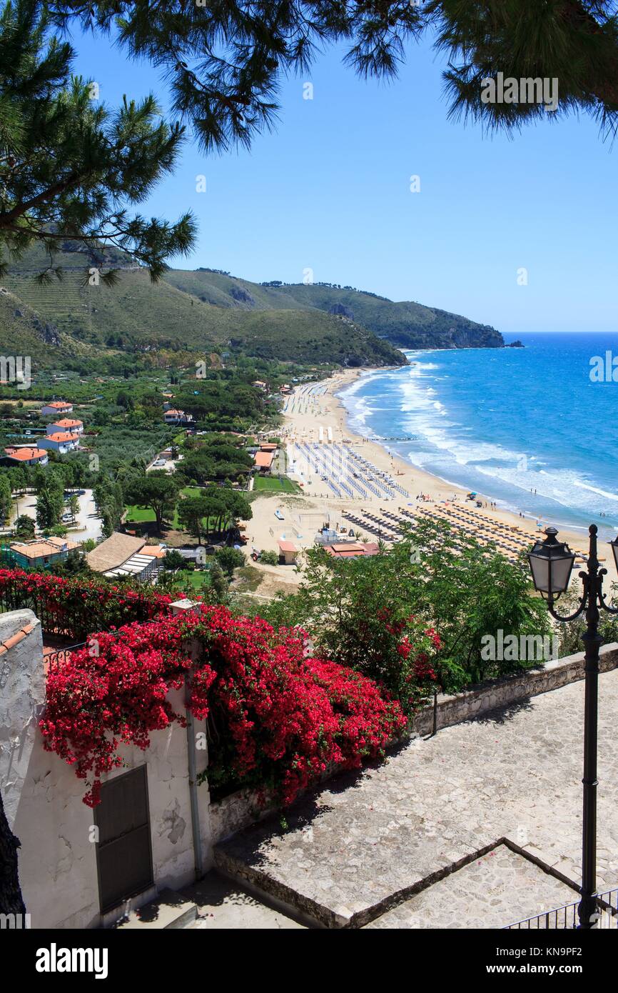 Sperlonga Italy Beach High Resolution Stock Photography and Images - Alamy