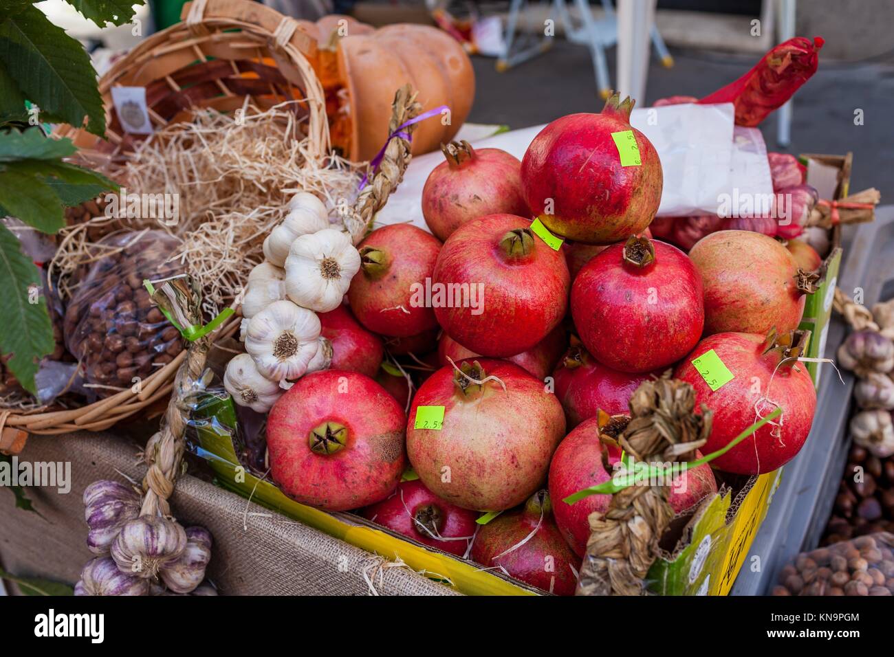 Healthy fruit autumn hi-res stock photography and images - Alamy