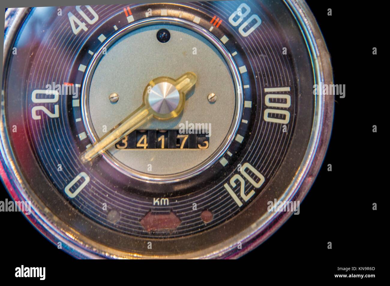 Speedometer retro hi-res stock photography and images - Alamy