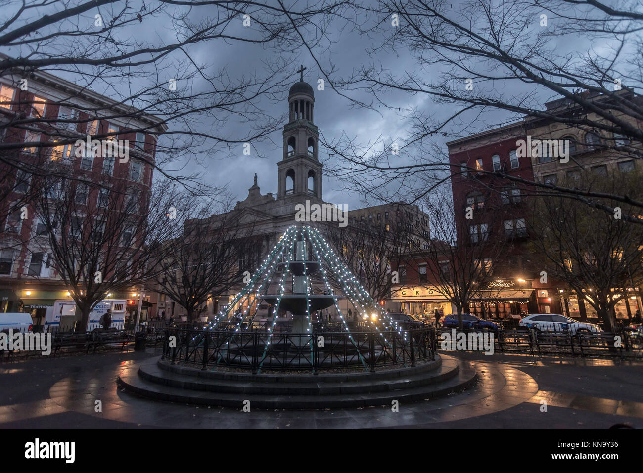 New York, NY, USA, Christmas lights on the fountain in Father Demo ...