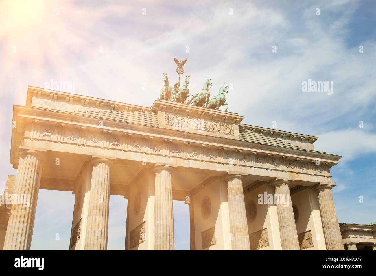 Brandenburger gate hi-res stock photography and images - Alamy