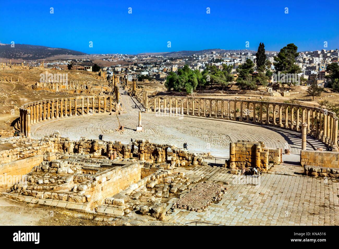 Roman plaza hi-res stock photography and images - Alamy