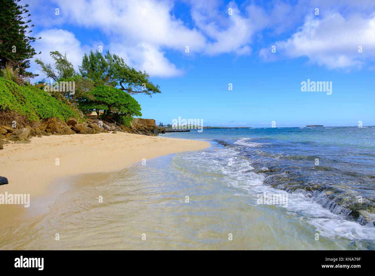 North Shore Beach Oahu Hawaii High Resolution Stock Photography and ...