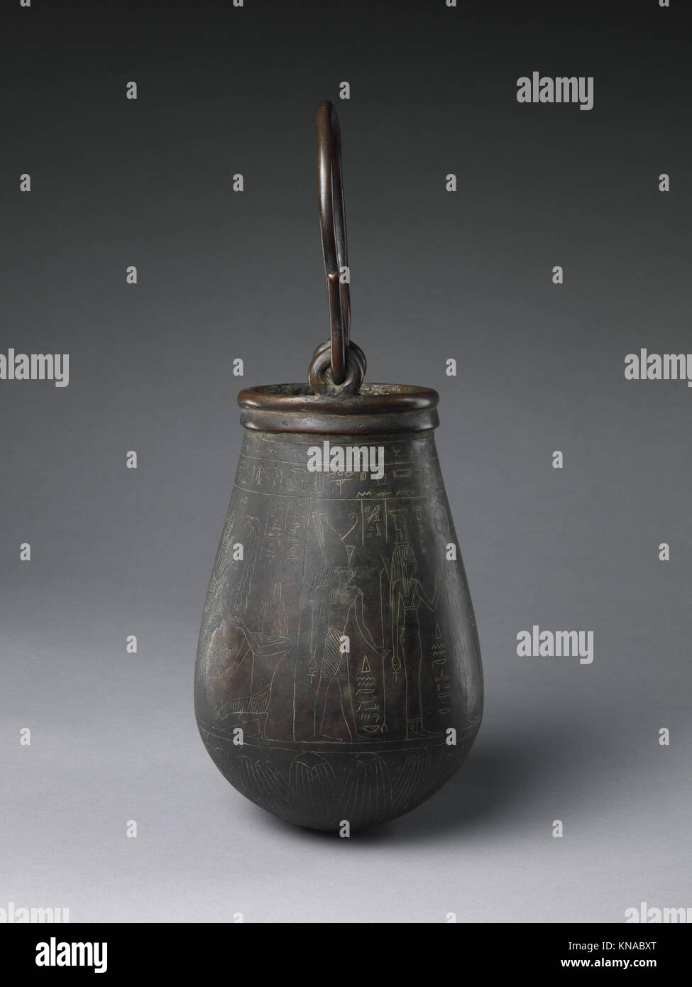 Osiris isis hi-res stock photography and images - Alamy