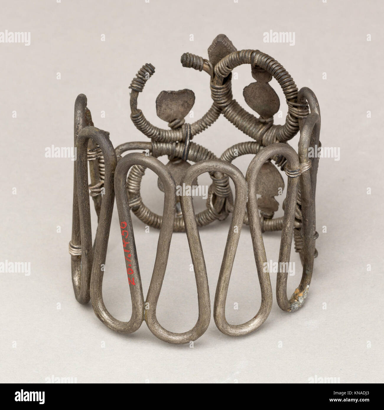 Egyptian royal bracelet hi-res stock photography and images - Alamy