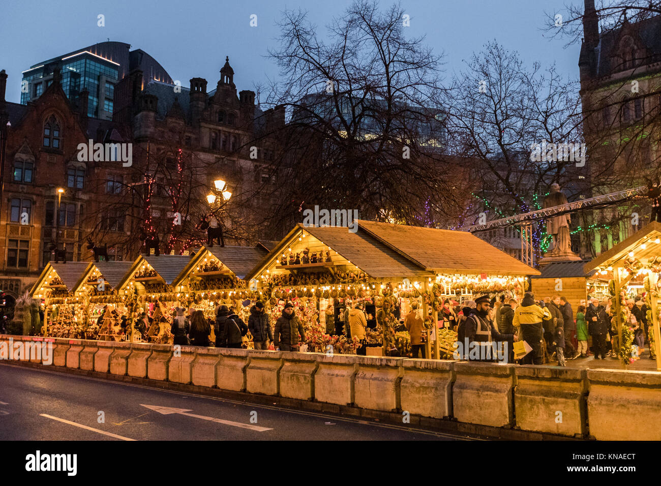 Shoppers And Revellers At Manchester Christmas Markets Around The City ...