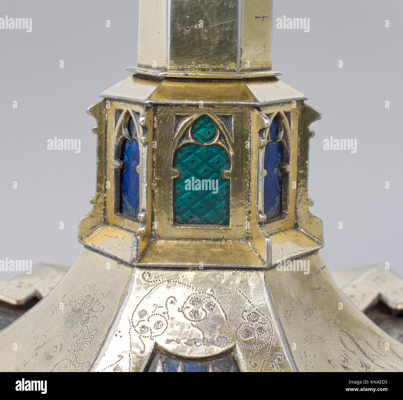 Ornate ceremonial vessel hi-res stock photography and images - Alamy