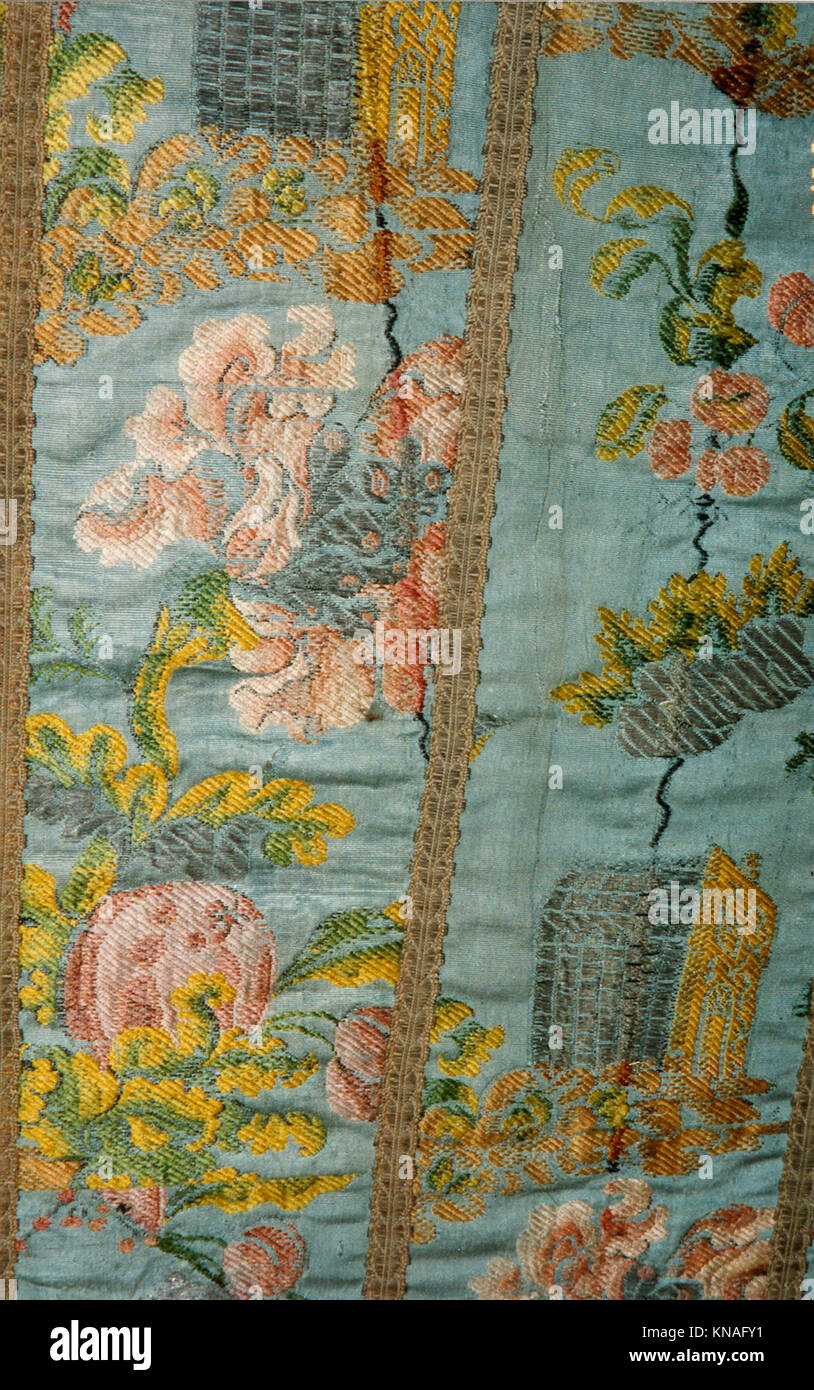 Ancient_design hi-res stock photography and images - Alamy
