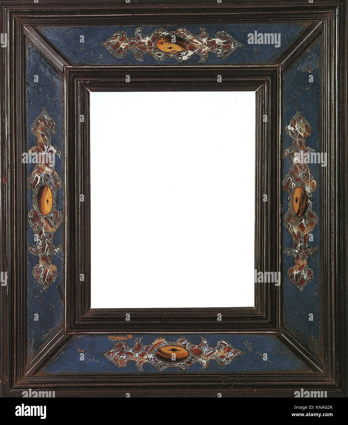 This cassetta frame, paired with another piece from the same series ...