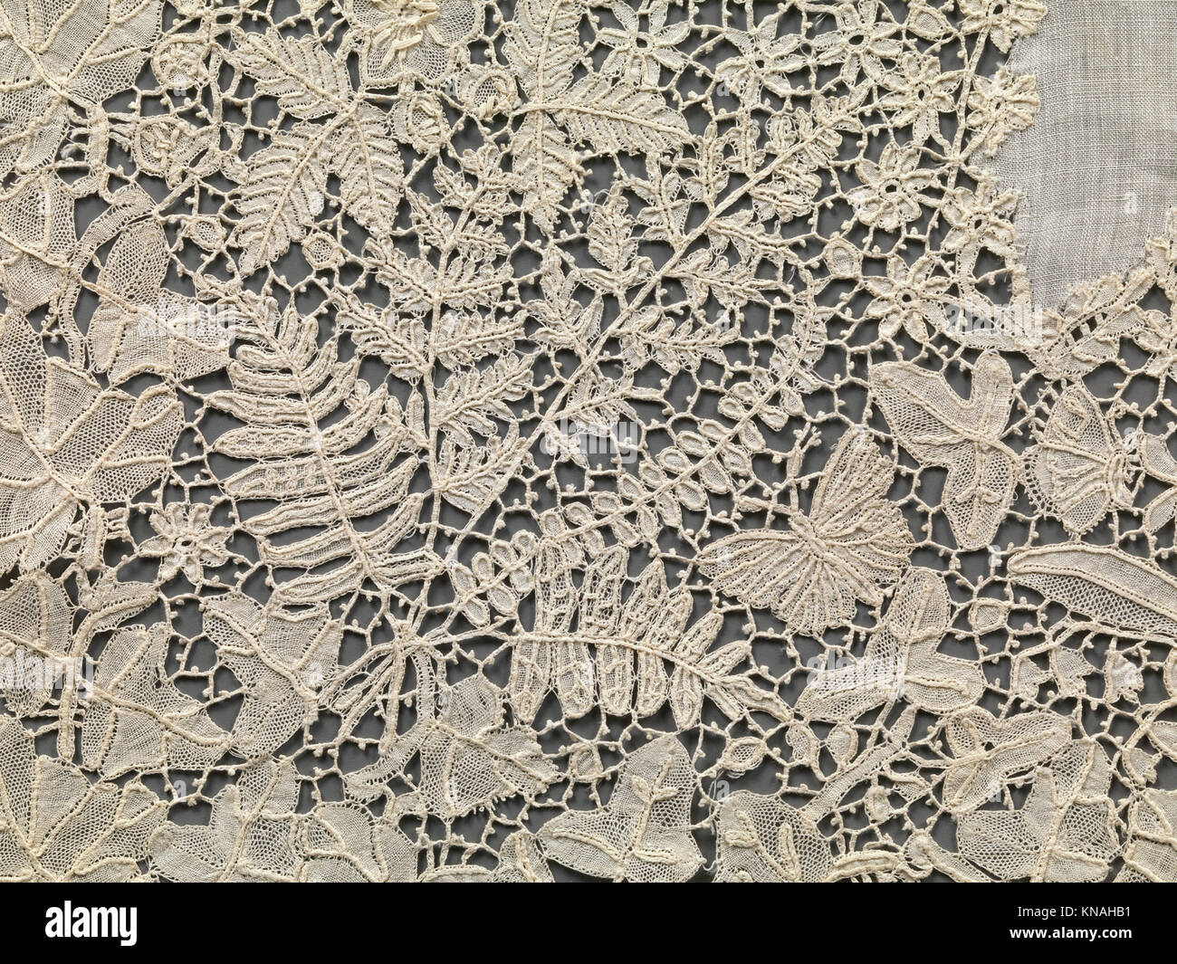 This handkerchief, part of The Metropolitan Museum of Artâ€™s ...
