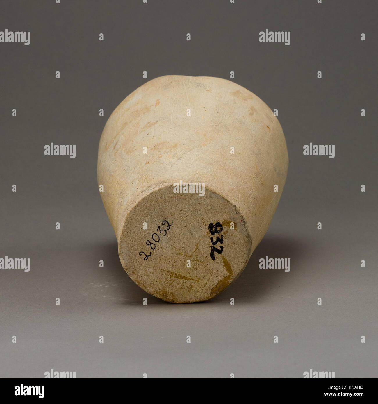 This canopic jar, cataloged as MET 28.3.59a EGDP013264, is an ancient ...