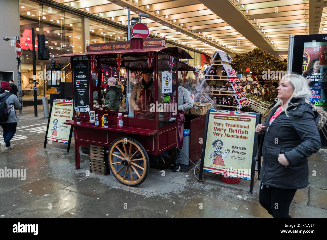 Shoppers And Revellers At Manchester Christmas Markets Around The City ...