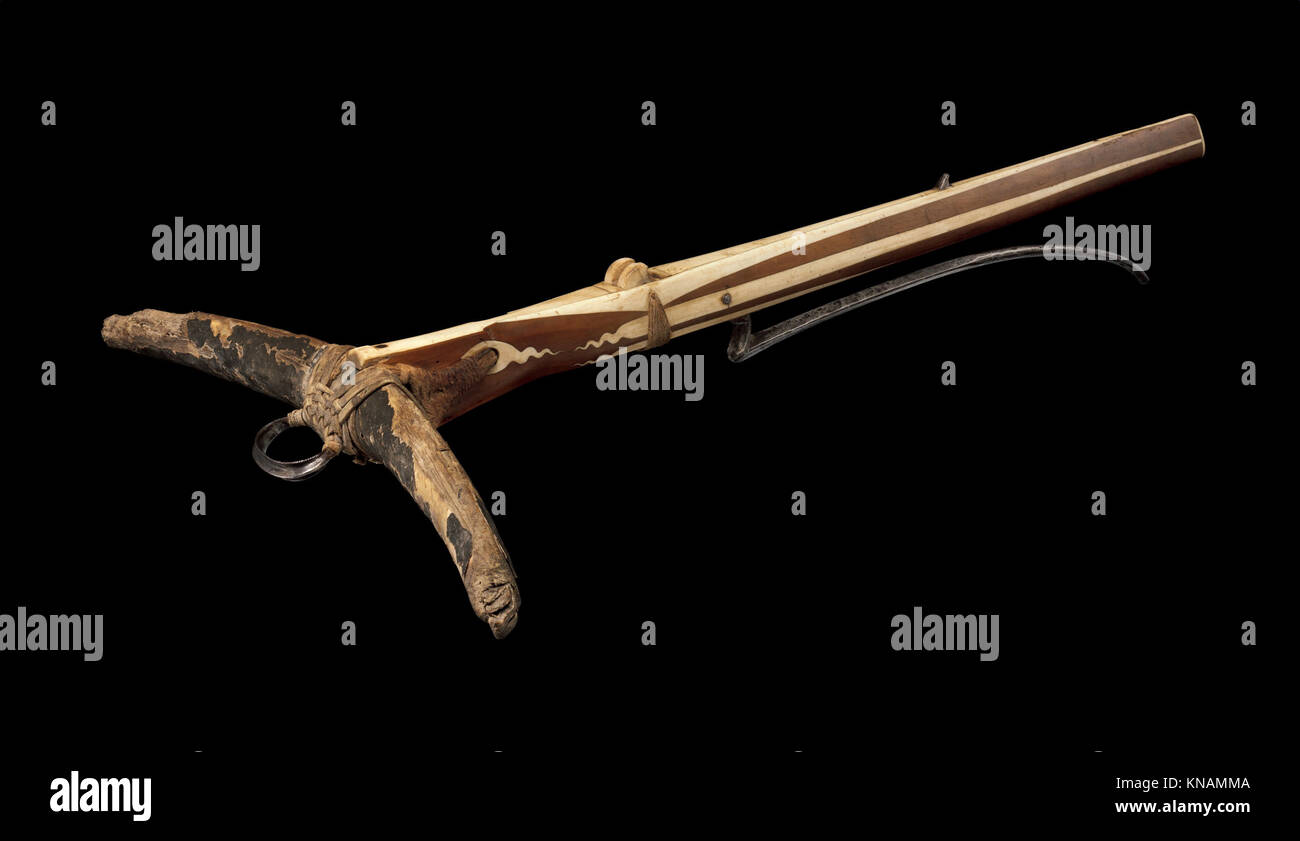 Crossbow trigger hi-res stock photography and images - Alamy