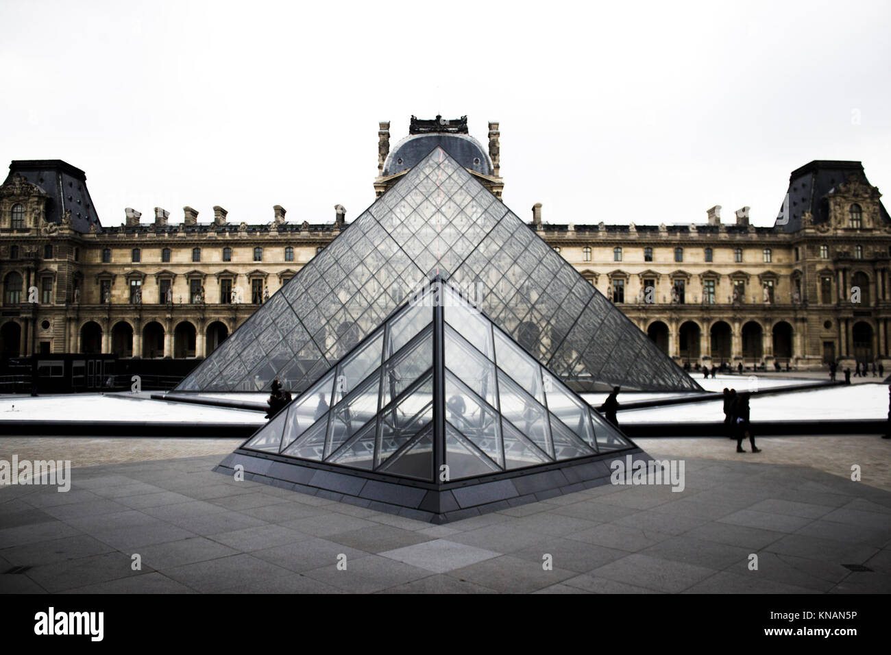 Louvre Gallery Pyramids Stock Photo - Alamy