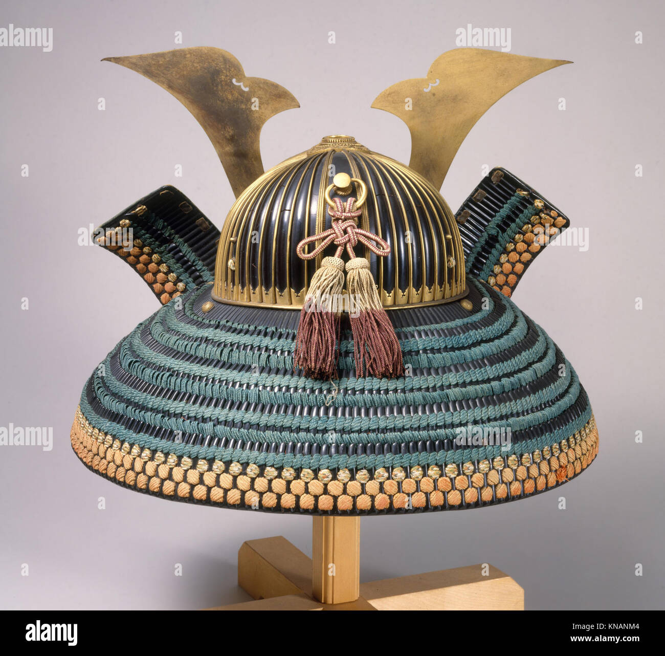 Traditional japanese kabuto helmet hi-res stock photography and images ...