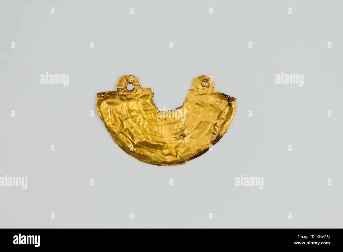 The broad collar amulet is an Egyptian artifact worn for protection ...