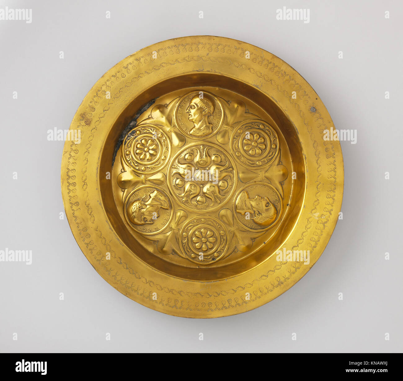 This basin, cataloged as MET DP321843, is an example of historical ...