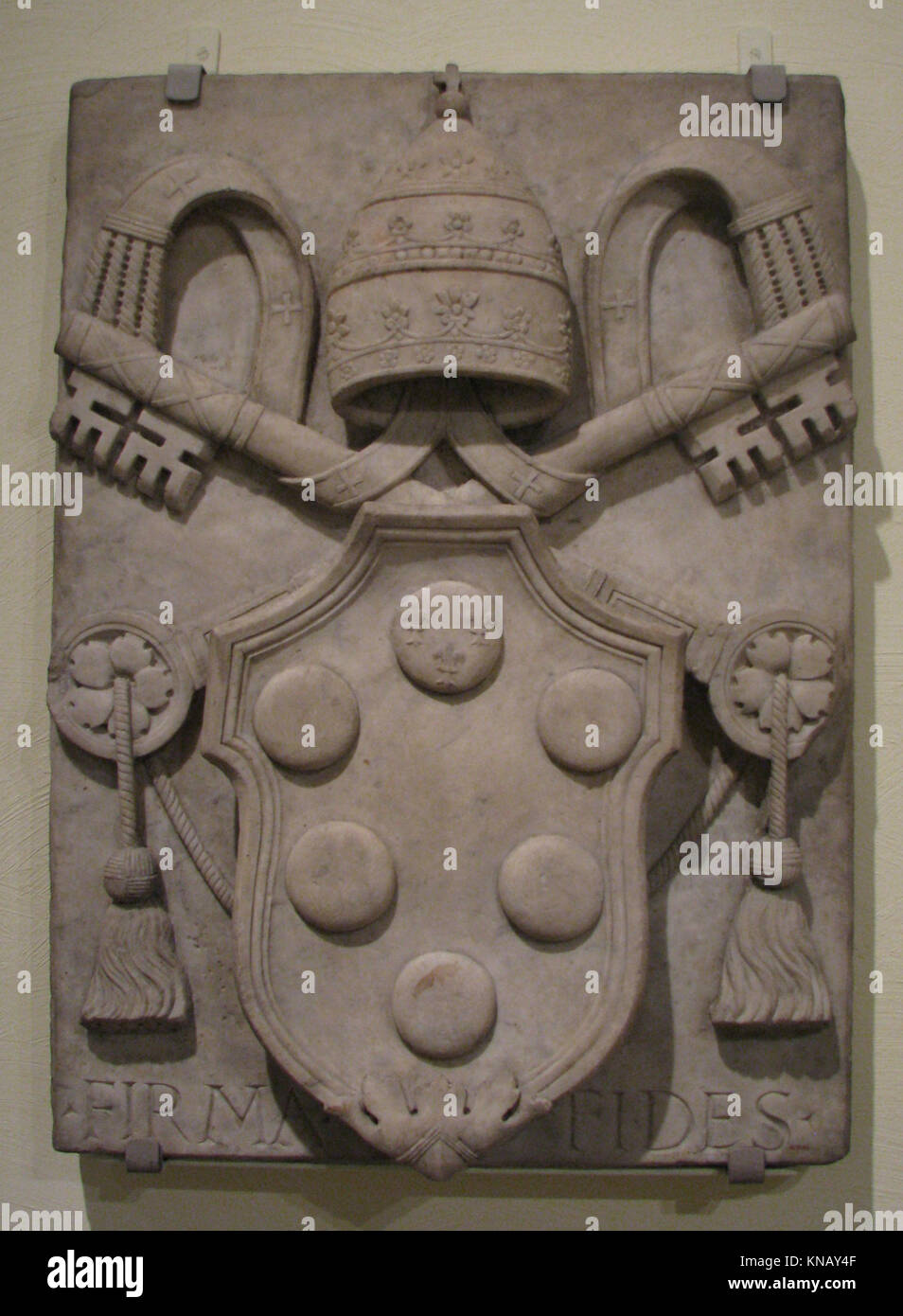 Papacy symbols hi-res stock photography and images - Alamy