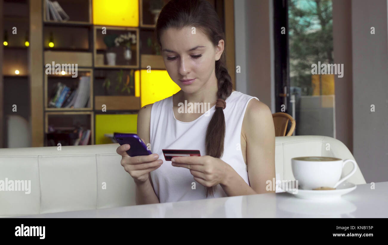 Online banking with smart phone Stock Photo - Alamy