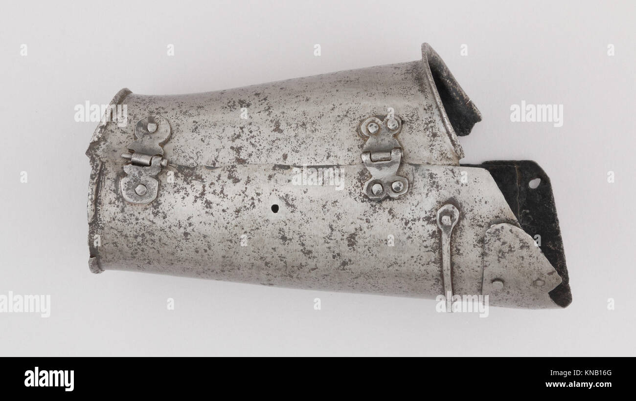 Forearm armor hi-res stock photography and images - Alamy