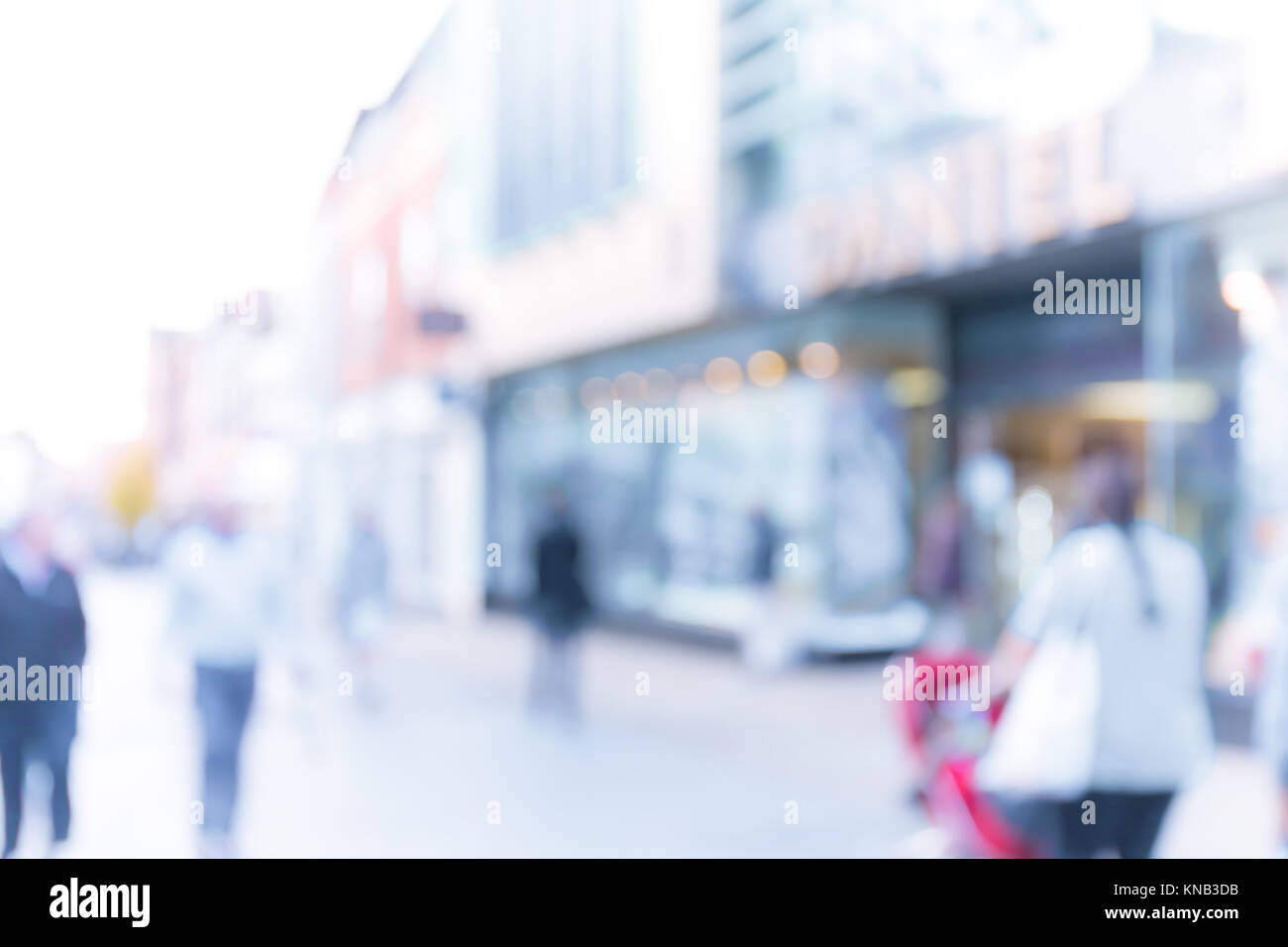 blurred background of Crowded street in windsor, UK Stock Photo - Alamy