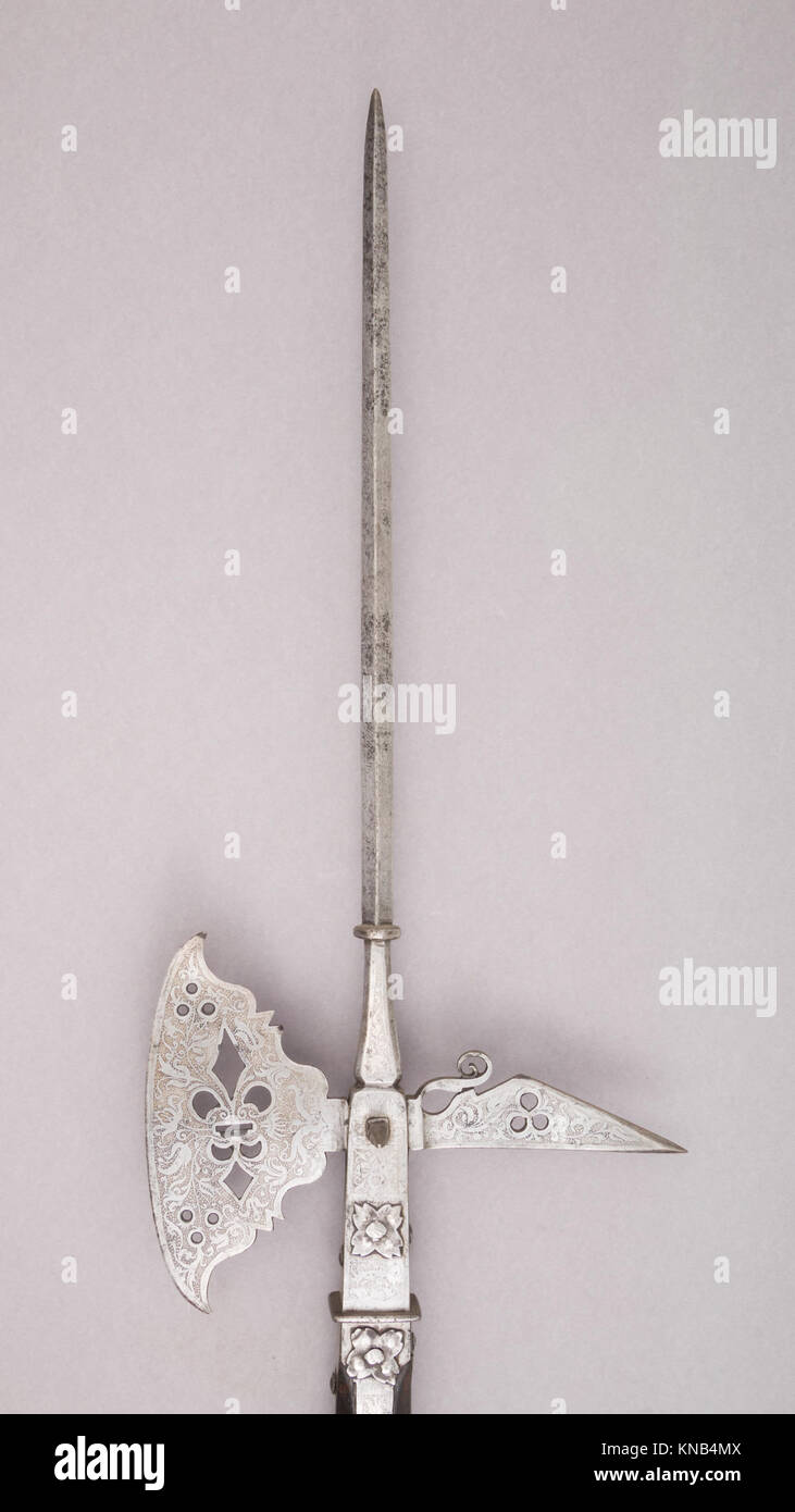 Halberd medieval pole weapon hi-res stock photography and images - Alamy