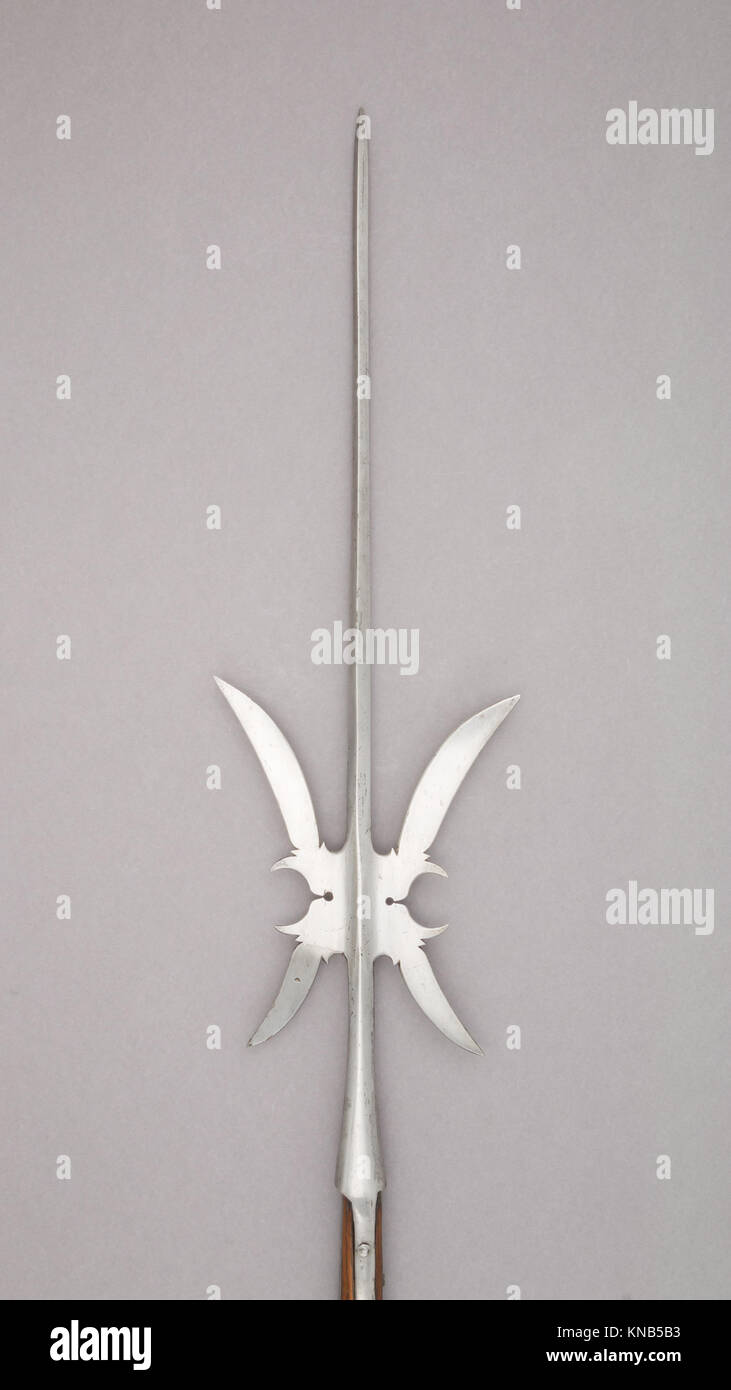 Double Halberd MET 14.25.76 001dec2014 25916 Stock Photo - Alamy