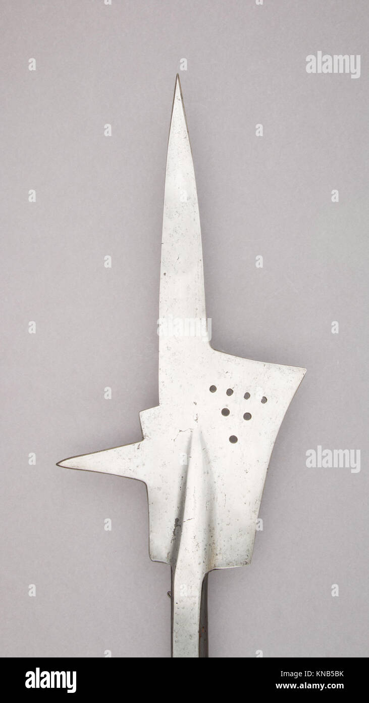Halberd medieval pole weapon hi-res stock photography and images - Alamy