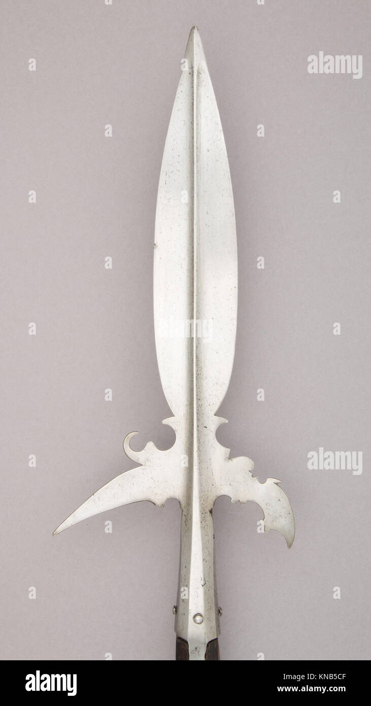 Halberd-Partisan MET 14.25.115 002dec2014 26087 Stock Photo - Alamy