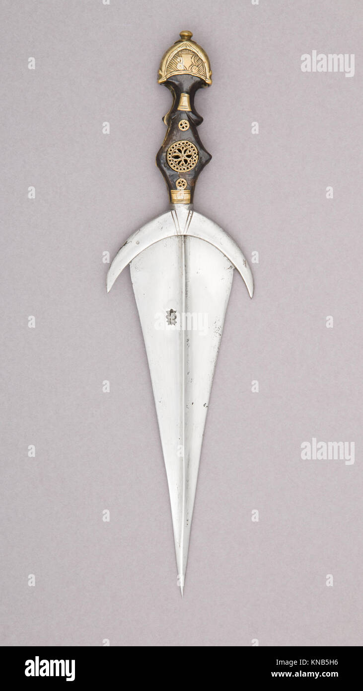 Military ceremonial sword display hi-res stock photography and images ...