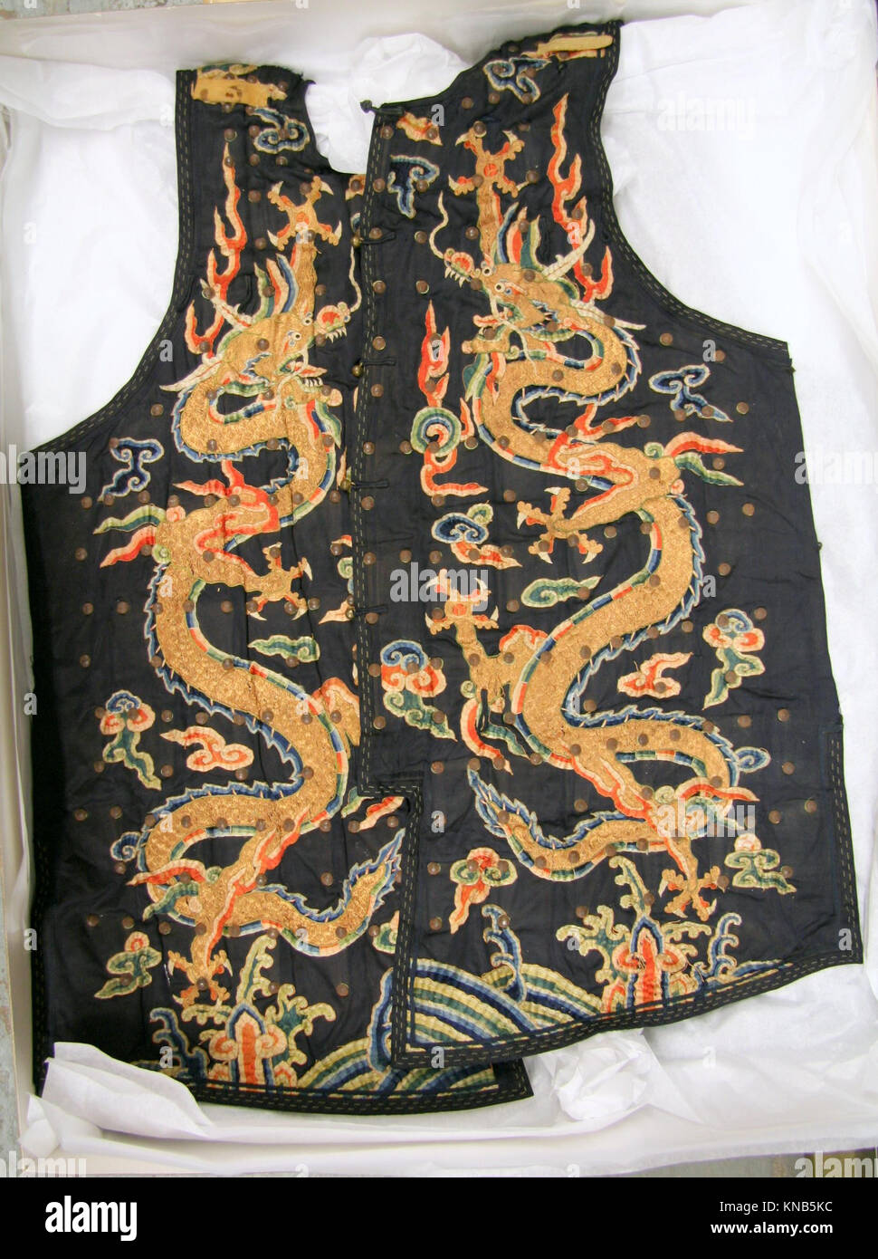 Armor MET IMG 03371 32077 Stock Photo - Alamy