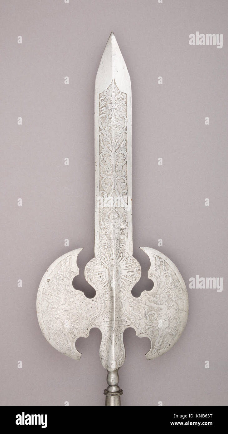 Halberd weapon from medieval hi-res stock photography and images - Alamy