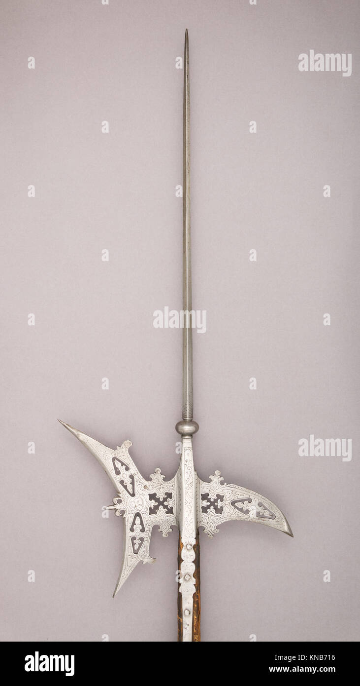 Halberd medieval pole weapon hi-res stock photography and images - Alamy