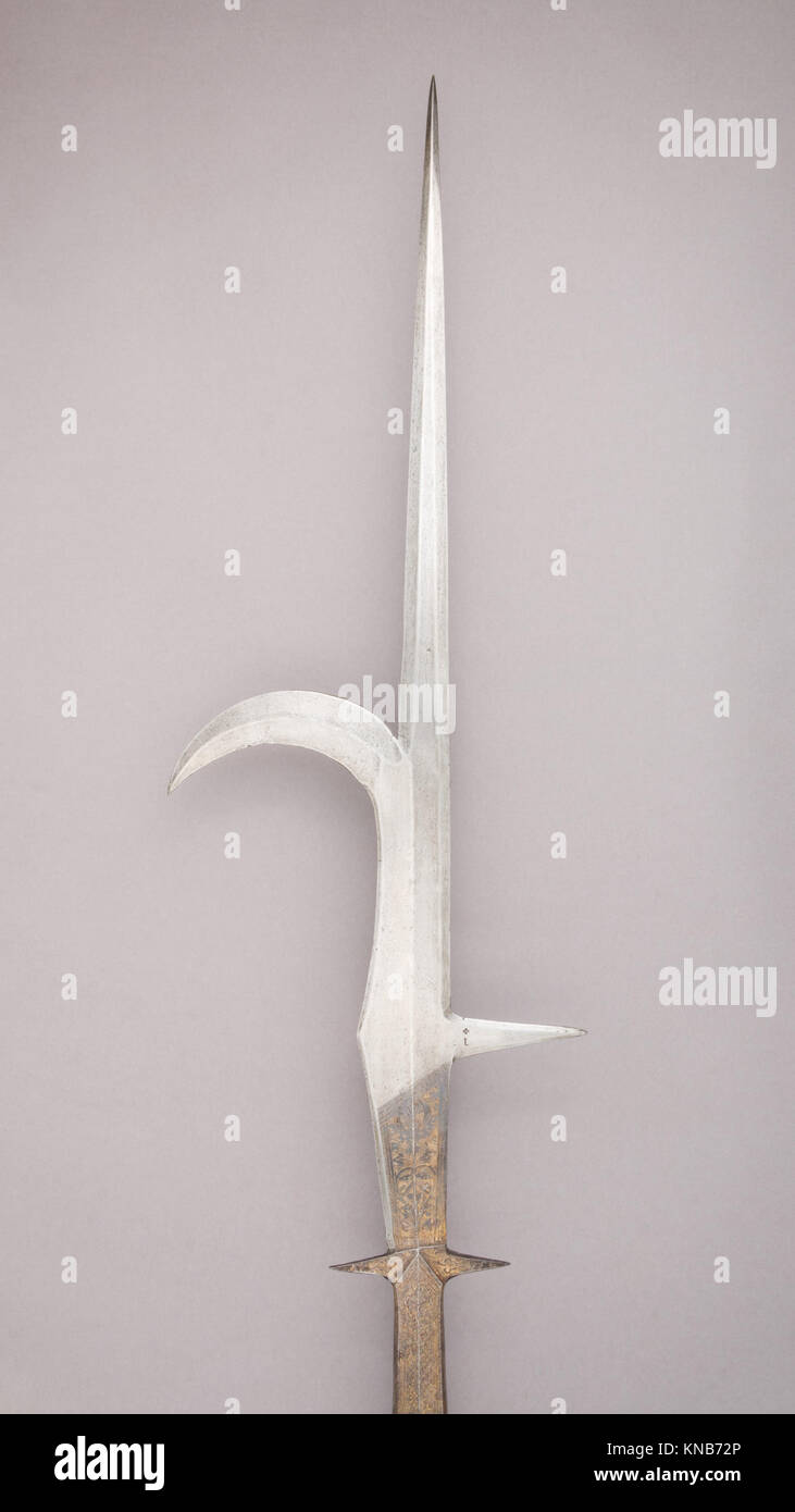 Guisarme hi-res stock photography and images - Alamy