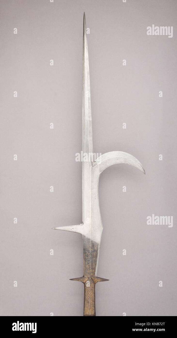 Guisarme hi-res stock photography and images - Alamy